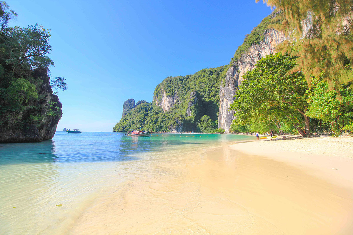 Hong Island: A Perfect Day Tour from Krabi! - PlacesofJuma