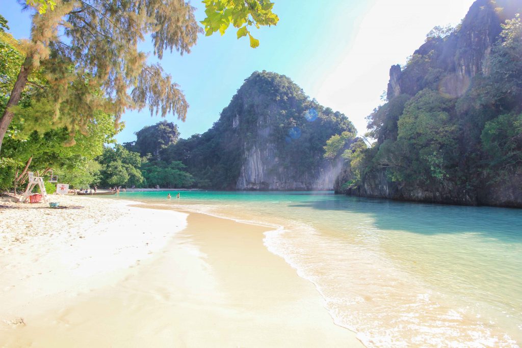 Hong Island: A Perfect Day Tour from Krabi! - PlacesofJuma
