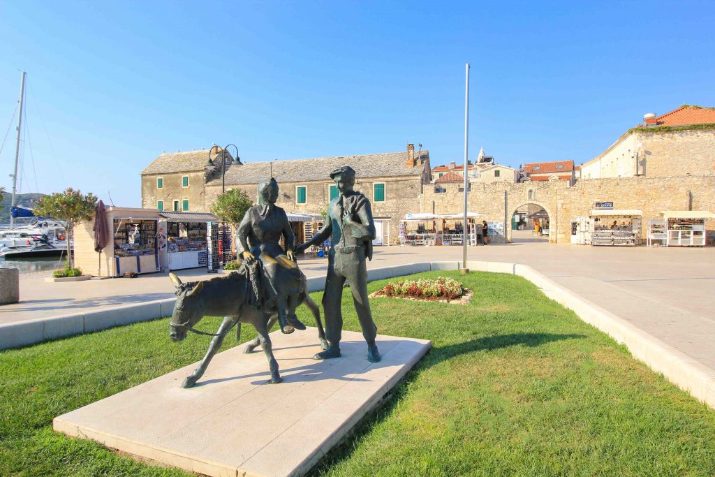 Primosten, Croatia: Travel Guide & Things to Do! - PlacesofJuma