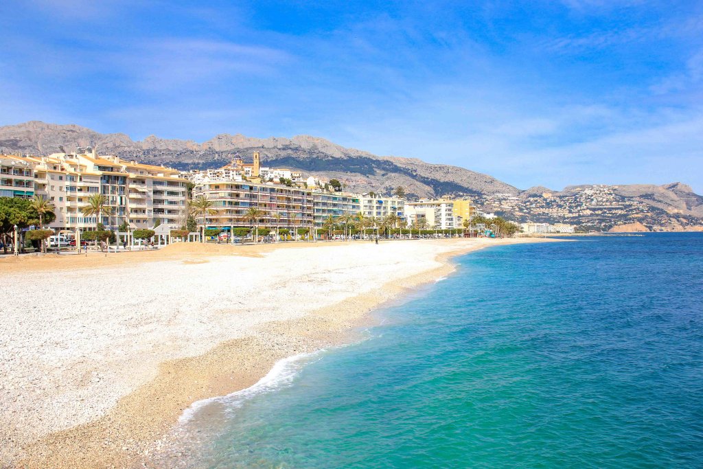 Altea Spain: Picturesque Old Town & Beaches - PlacesofJuma