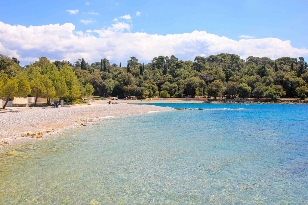 Top 10 Amazing Beaches in Rovinj - PlacesofJuma