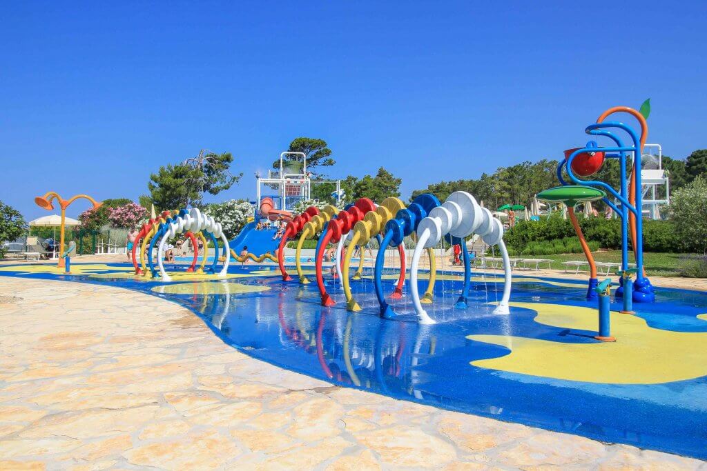 Zaton Beach: Best Beaches & Travel Tips! - PlacesofJuma