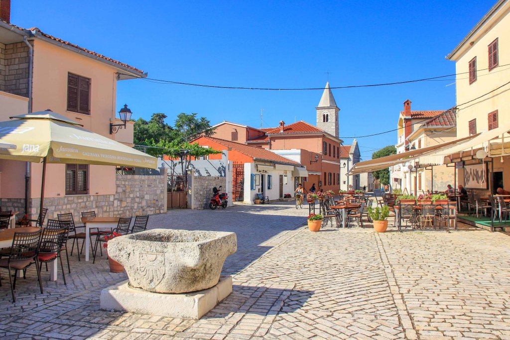 Nin, Croatia: Travel Guide & Things to Do! - PlacesofJuma
