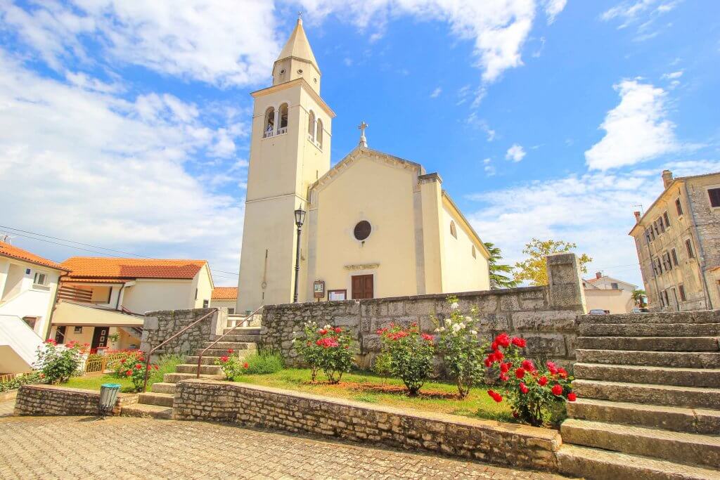 Funtana, Croatia: Travel Guide & Best Beaches! - PlacesofJuma
