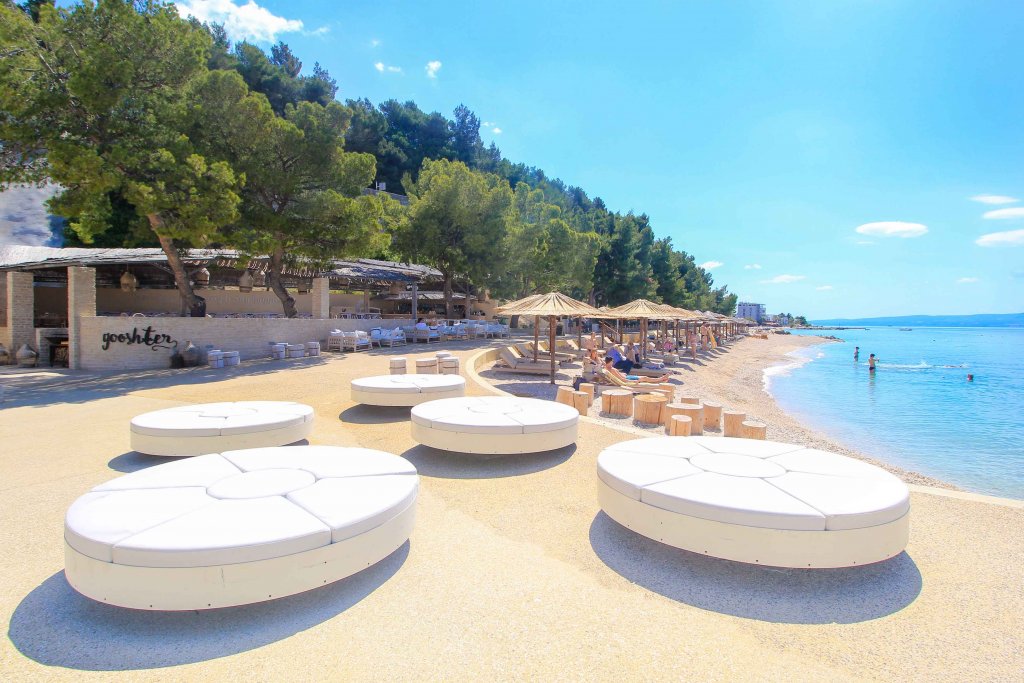 Podstrana, Croatia: Things to Do & Best Beaches! - PlacesofJuma