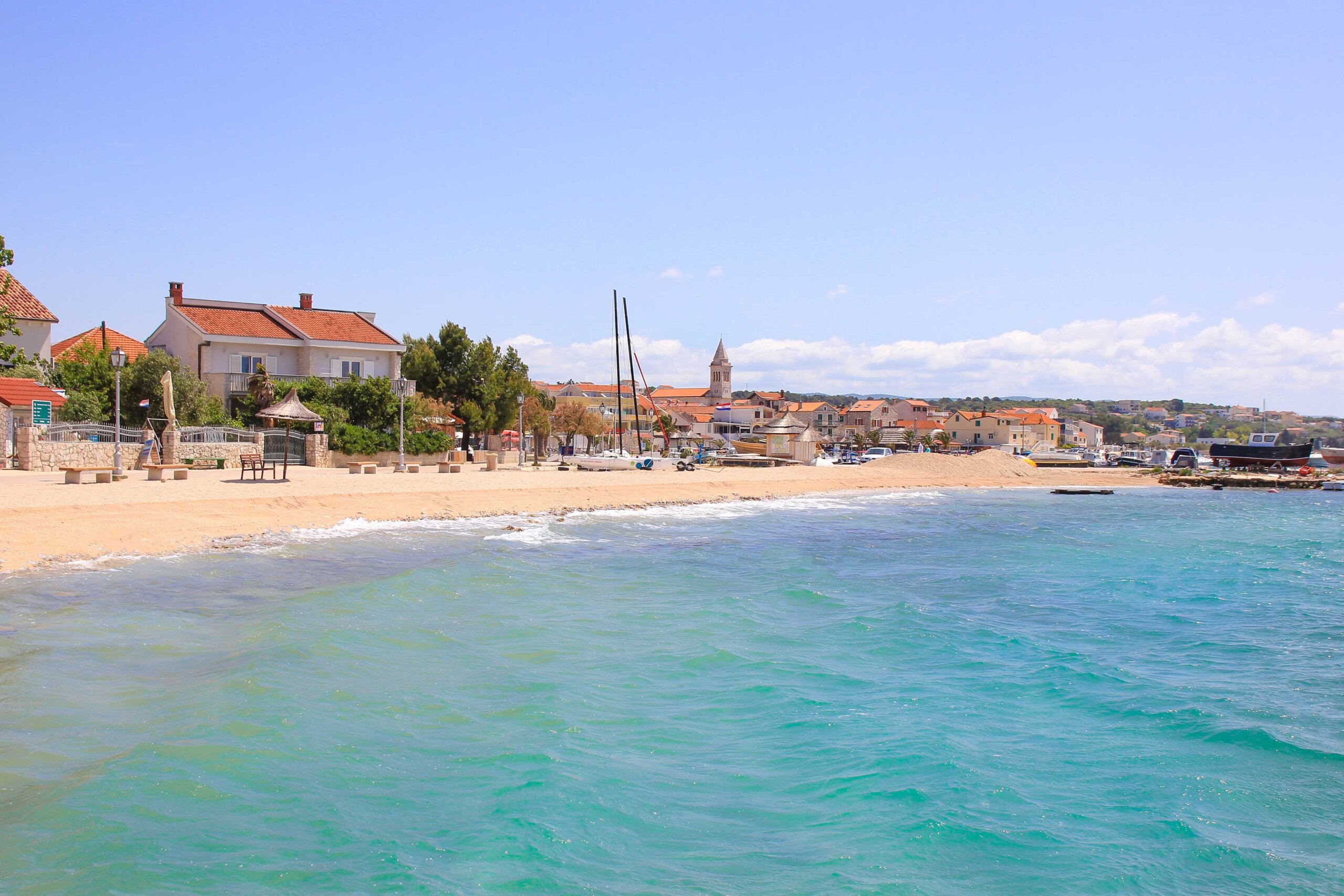 The 7 Best Beaches in Pakostane - PlacesofJuma