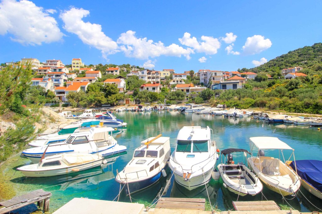 Ciovo Island: Things to Do & Best Beaches! - PlacesofJuma