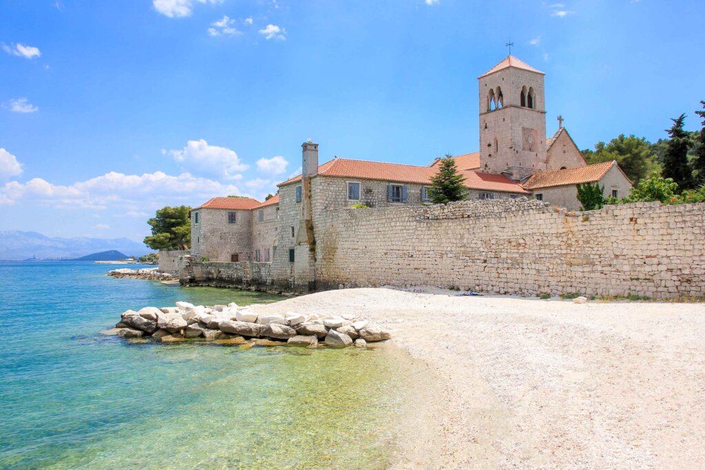 Ciovo Island: Best Beaches & Things to Do! - PlacesofJuma