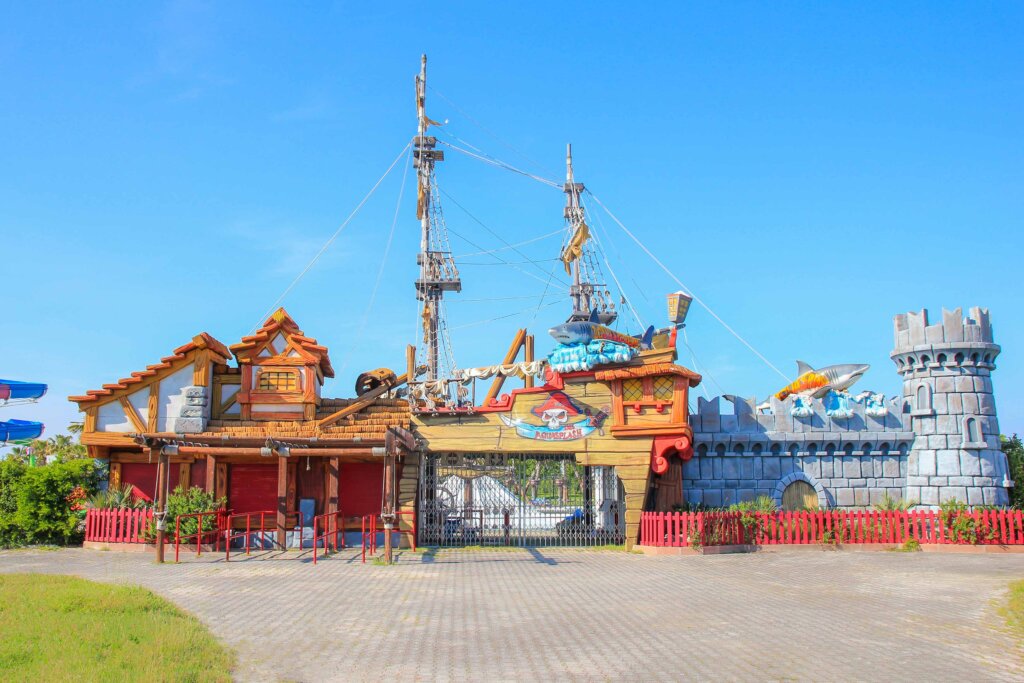 Lignano Sabbiadoro, Italy: An Expert Travel Guide! - PlacesofJuma