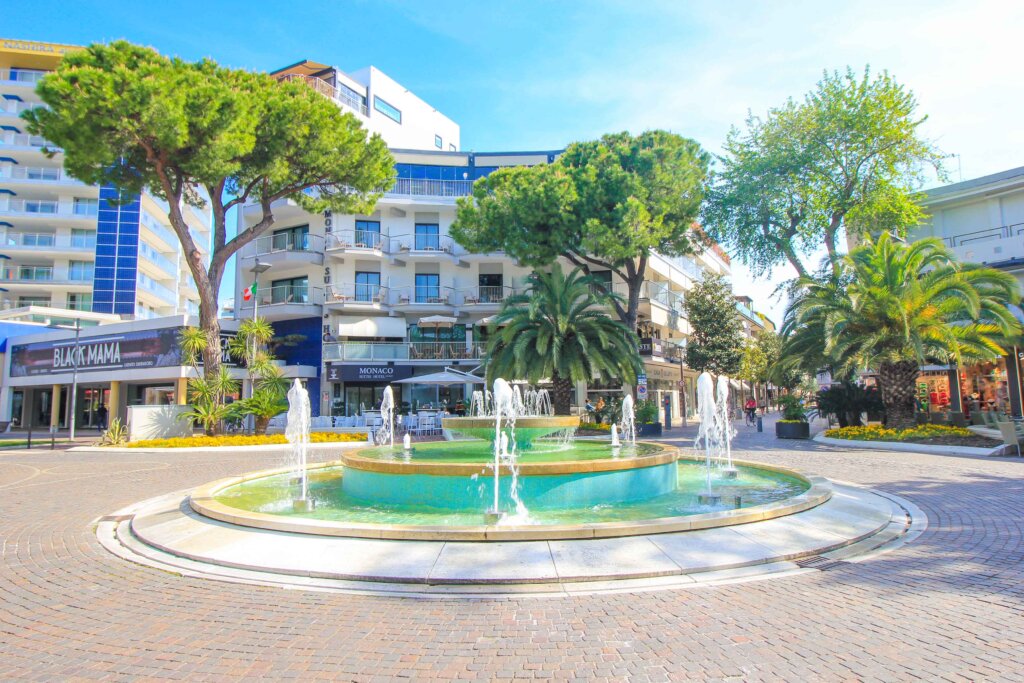 Lignano Sabbiadoro, Italy: An Expert Travel Guide! - PlacesofJuma