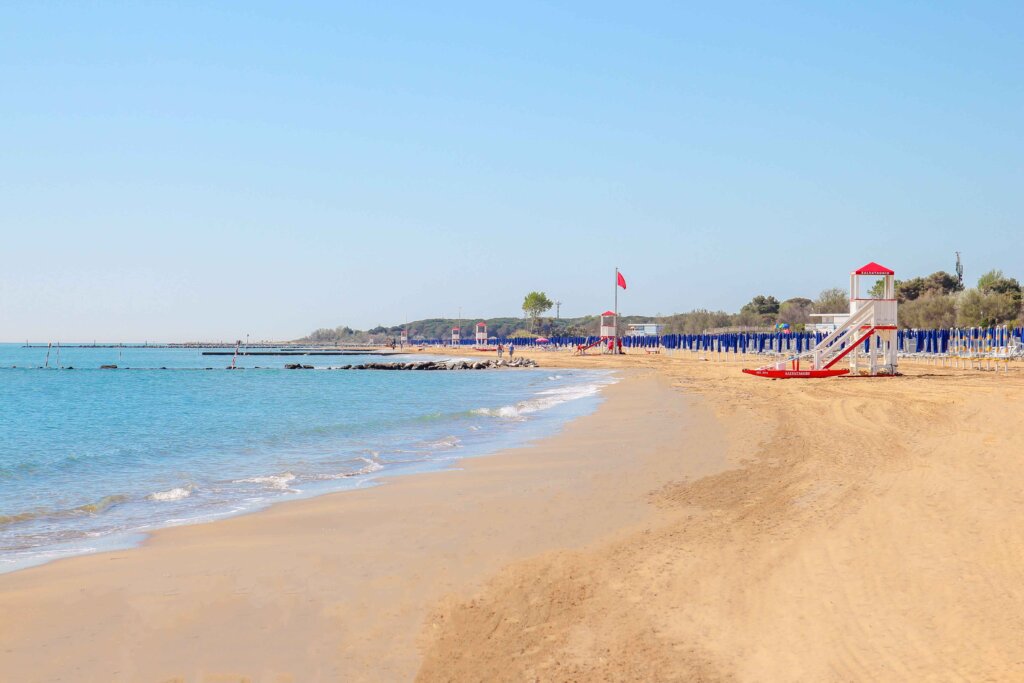 Strand Lignano Sabbiadoro: Top 5 Strände in Lignano! - PlacesofJuma