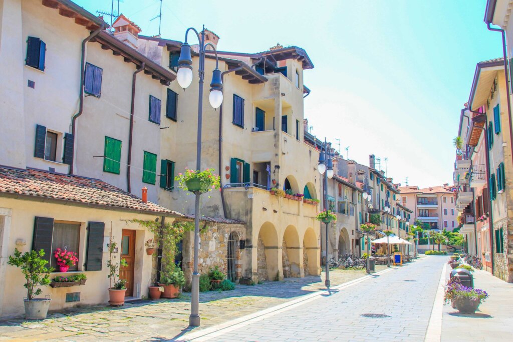 Grado, Italy: An Expert Travel Guide! - PlacesofJuma