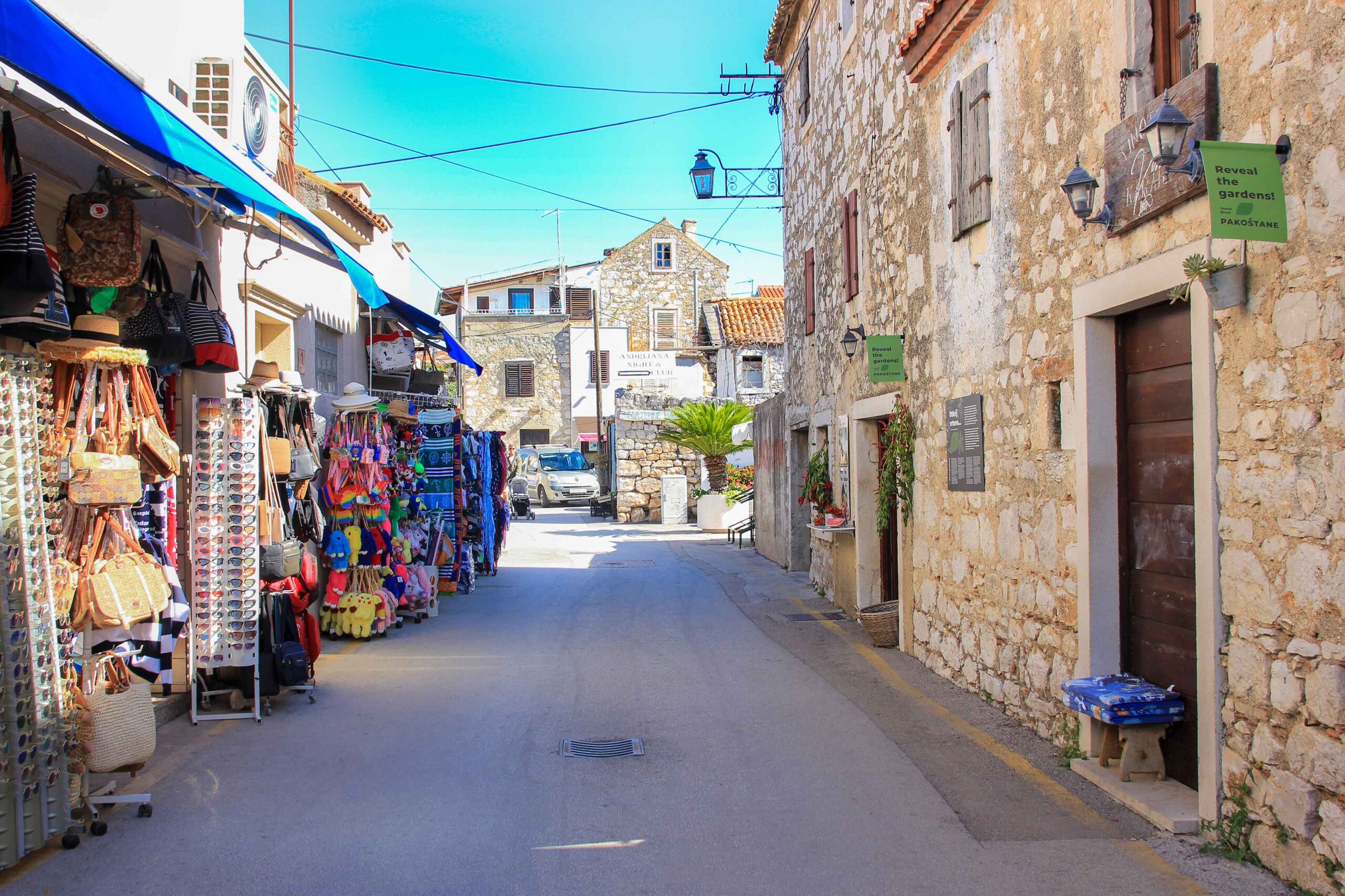 Pakostane, Kroatien: Alle Sehenswürdigkeiten & Tipps! - PlacesofJuma