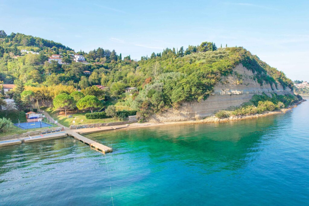 The 7 Best Beaches in Piran - PlacesofJuma