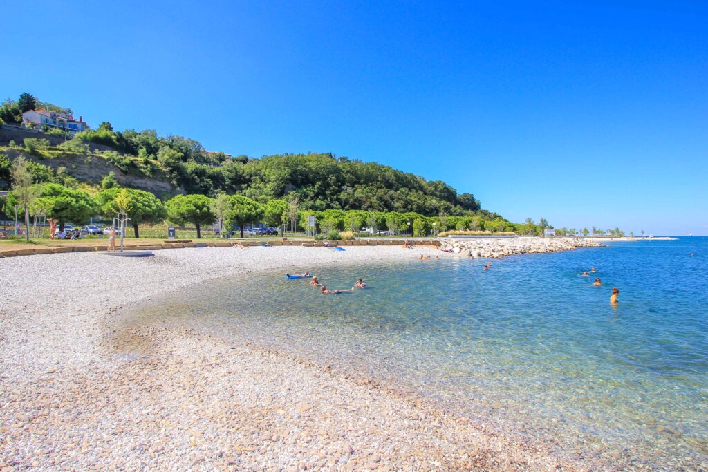 The 5 Best Beaches in Koper - PlacesofJuma